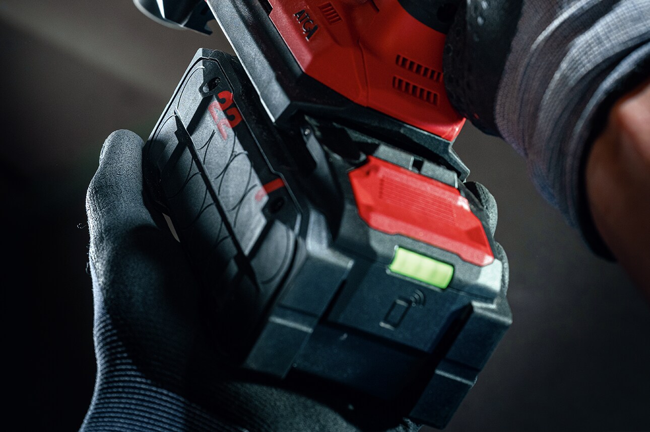 Batteries and chargers - Hilti Malaysia